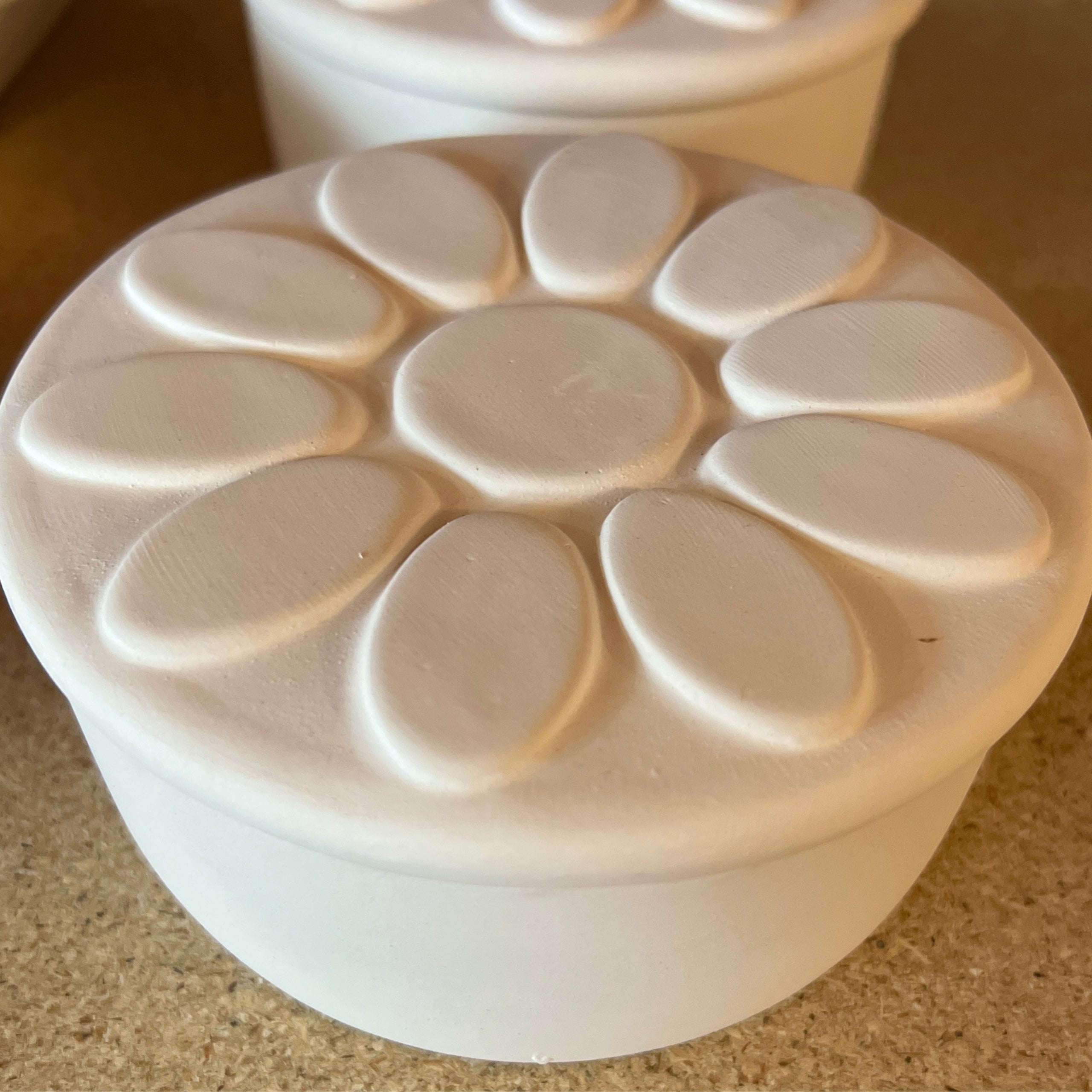Large Daisy Box | Craft Artbar and Studio